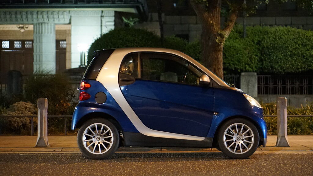 スマートフォーツー(W451)試乗インプレッション｜速すぎてもはやポルシェ - 山手スタジオ